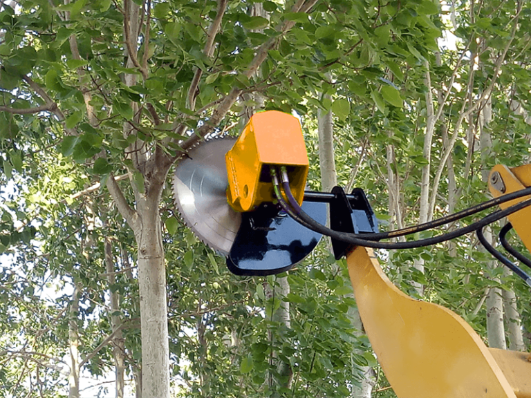 Hydraulic Saw Head - Tree Cutter - XLT Engineers Pvt Ltd